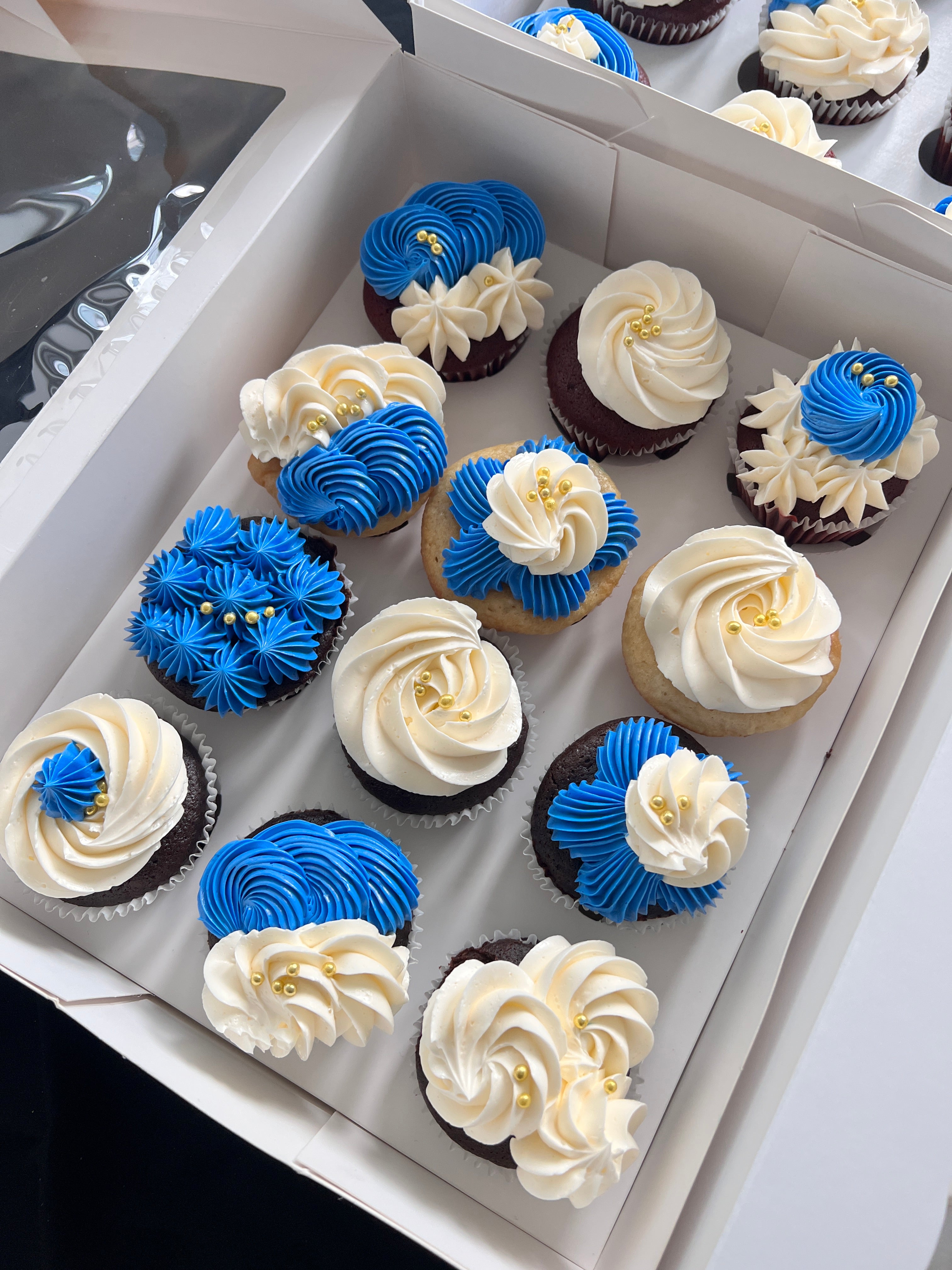 Fresh Design Cupcakes [Blue] – Bake with Pookie